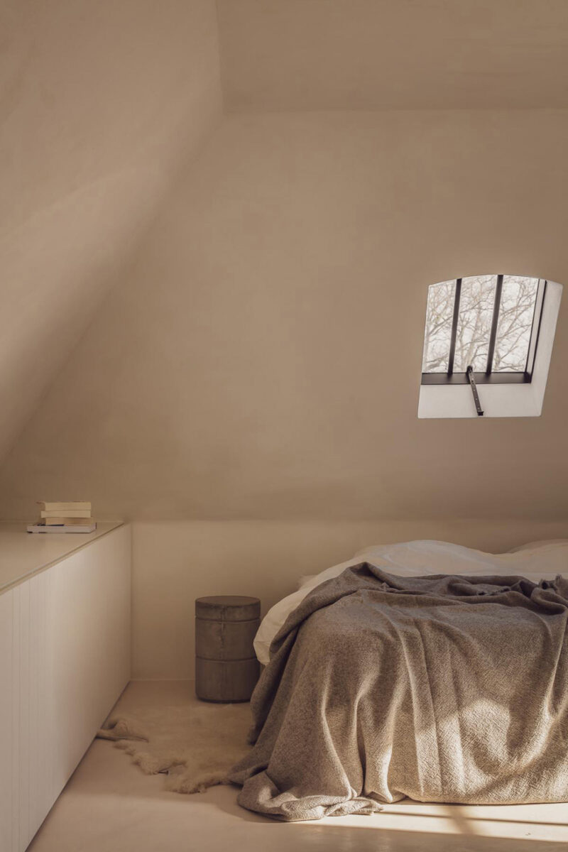 Warm Minimalism | A Cozy Vibe To The Minimalistic World - Ianiko